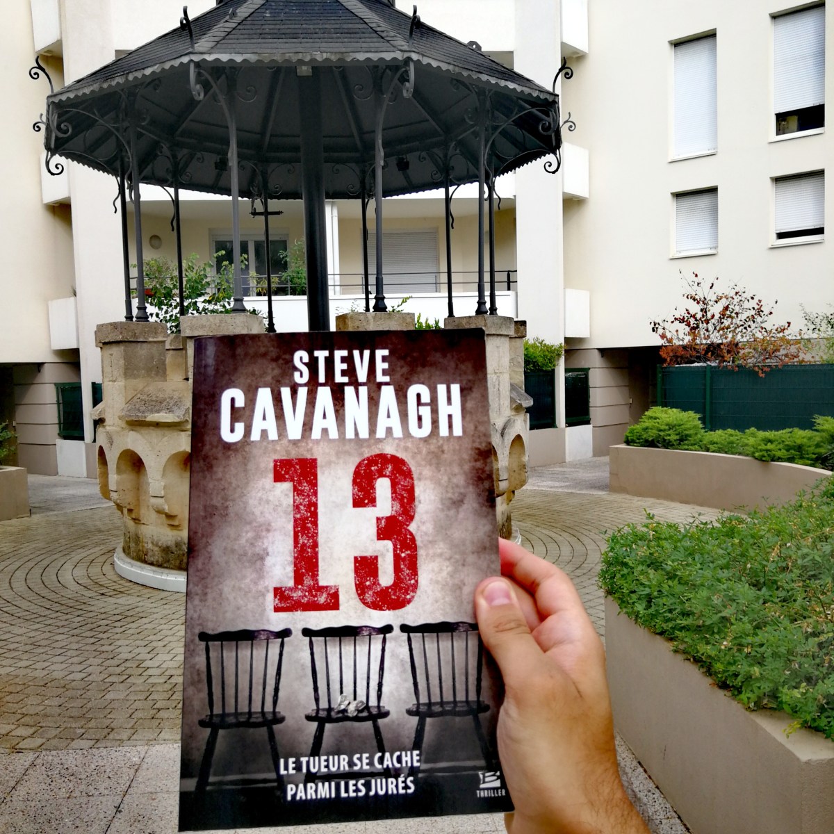 13, de Steve Cavanagh: mon nouveau thriller référence – Tomabooks